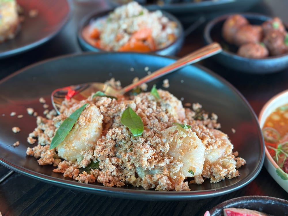 That Empty Restaurant Building On The River Was Waiting For Daigoro